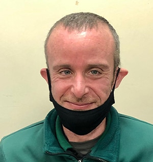 Alprep® Pad 2-in-1 cleansing and debridement tool | Coloplast - Coloplast